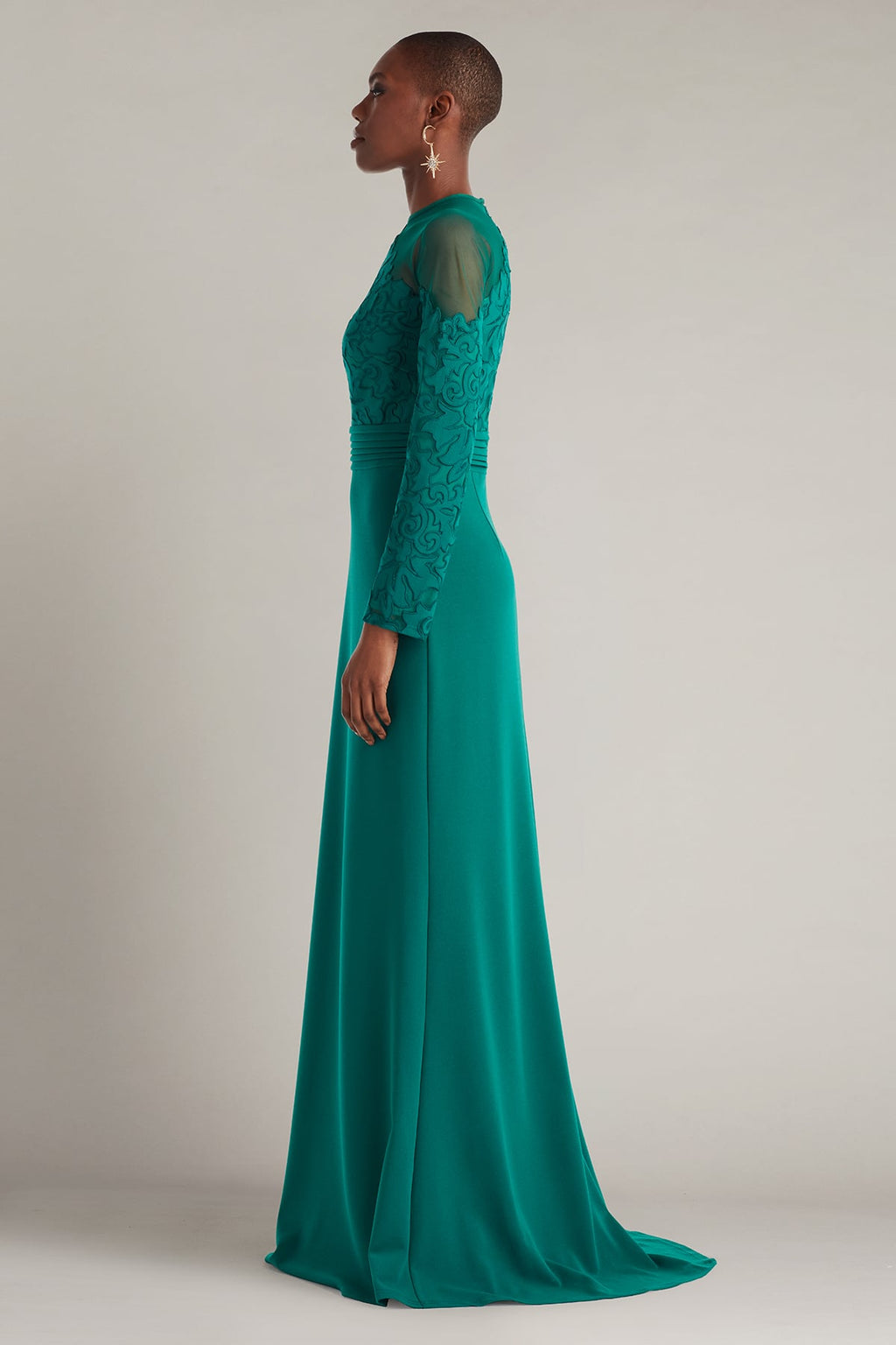 Sinclair Embroidered Crepe Gown – Tadashi Shoji Official Online Boutique